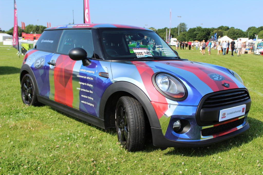 MINI ONE - Creative FX